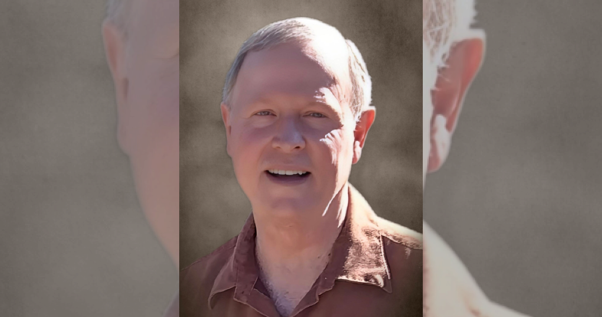 497ea2d6b045c4e32118df63554dfc3a_Reed_Graves.png