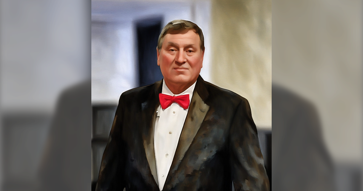 8955ac572faf395dbaefeaa1f2defc85_Dwight_Greenberg.png