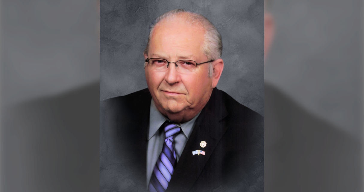 1c57db44491d3126a163a0a04448eee6_Ronald_Davis.png